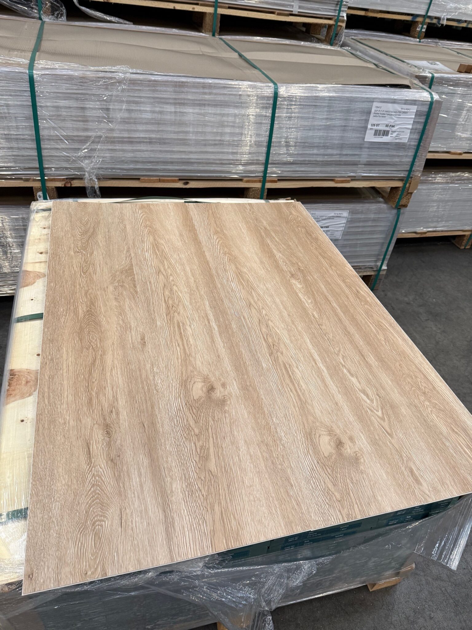 Vinyl Flooring 5.5mm | Largest Flooring Outlet Benelux | Floor Depot